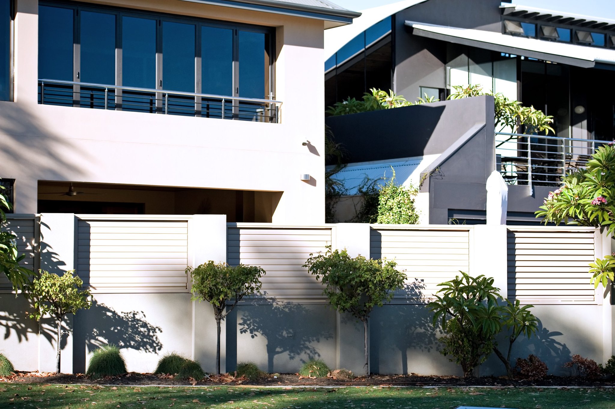 Best Fence Contractor The Villages, FL | Palm Tree Fence and Outdoors