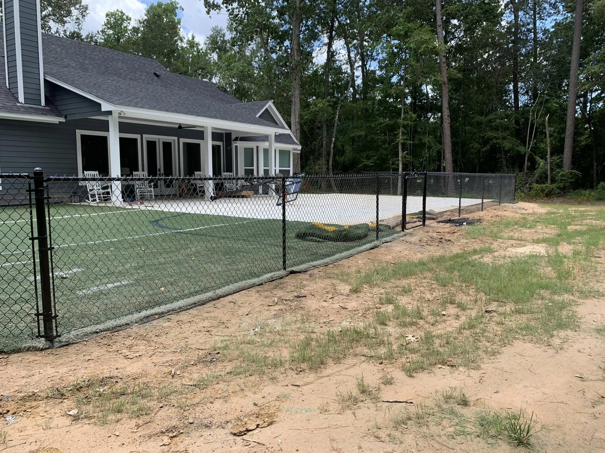 Best Chain Link Fence Installation | Palm Tree Fence and Outdoors